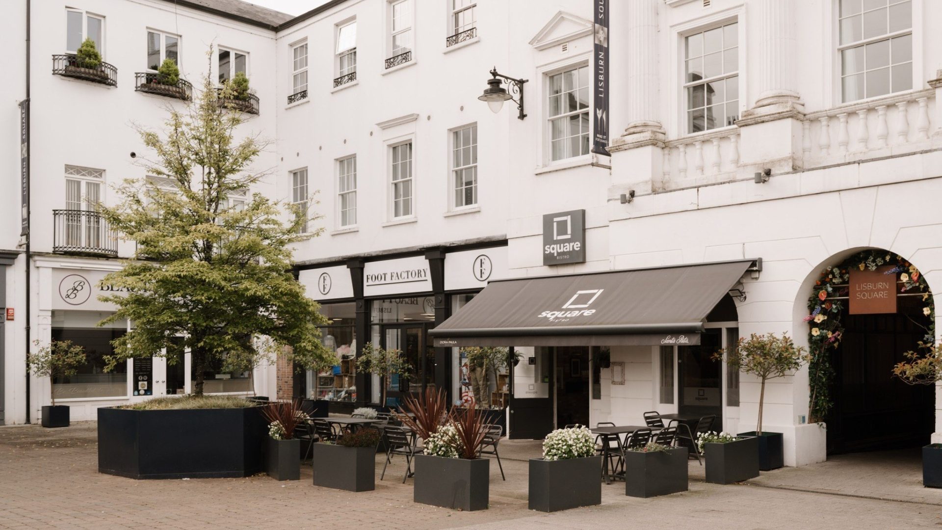 Square Bistro | Top 100